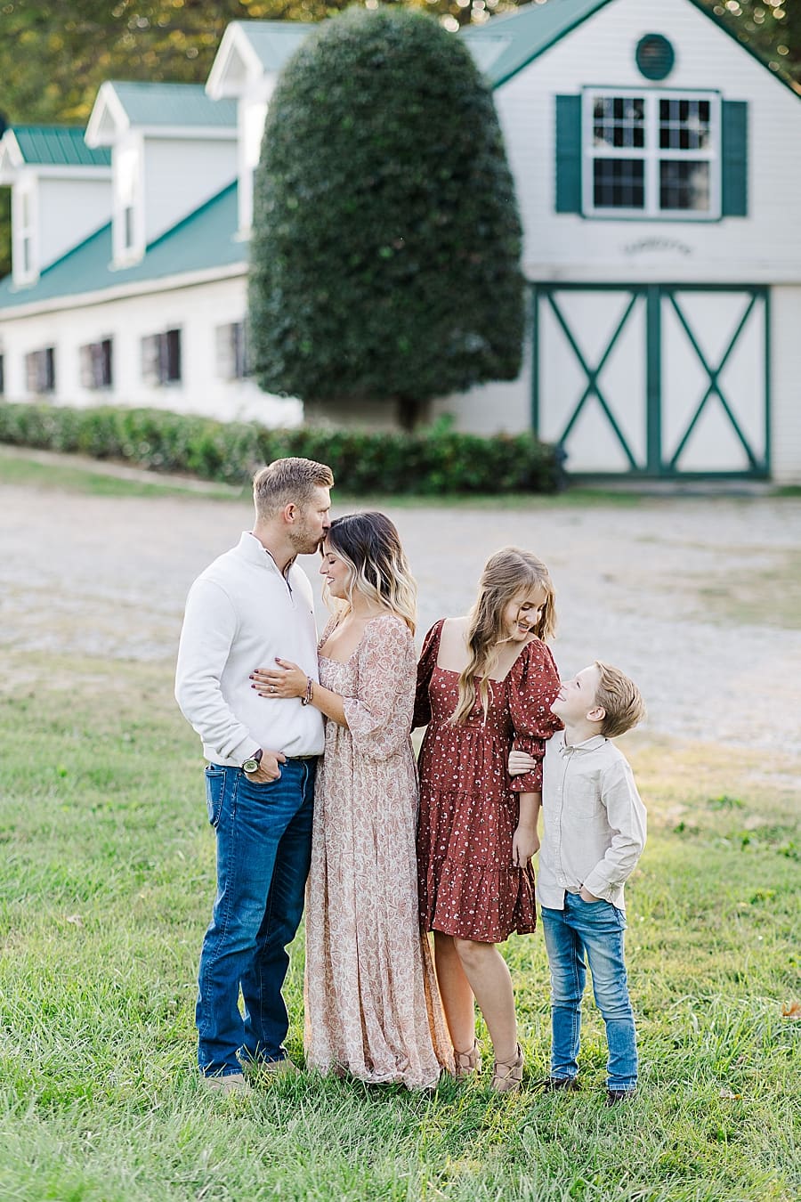The Julianna Family Session by Amanda May Photos